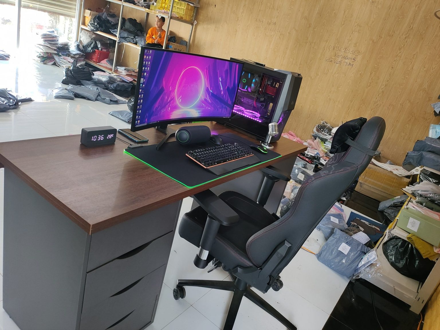 Bàn Gamming IKEA 2 hộc tủ đen– Mặt bàn MDF – Màu trắng, đen, vân gỗ ...